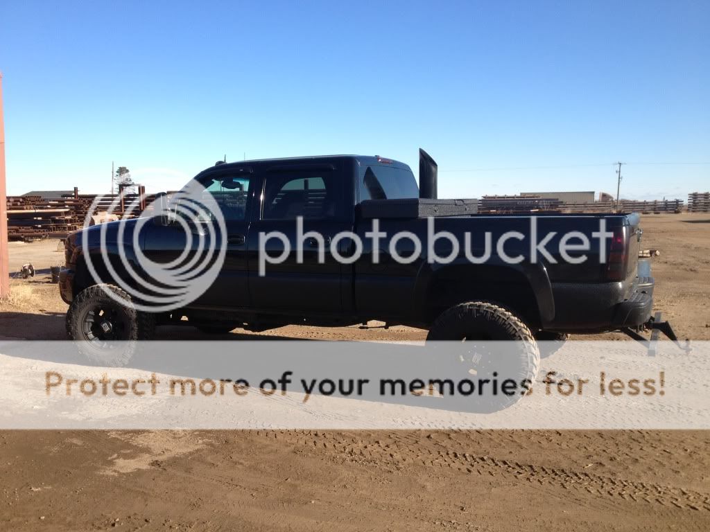 Pics of linex rhino etc lined rocker panels | Chevy and GMC Duramax ...