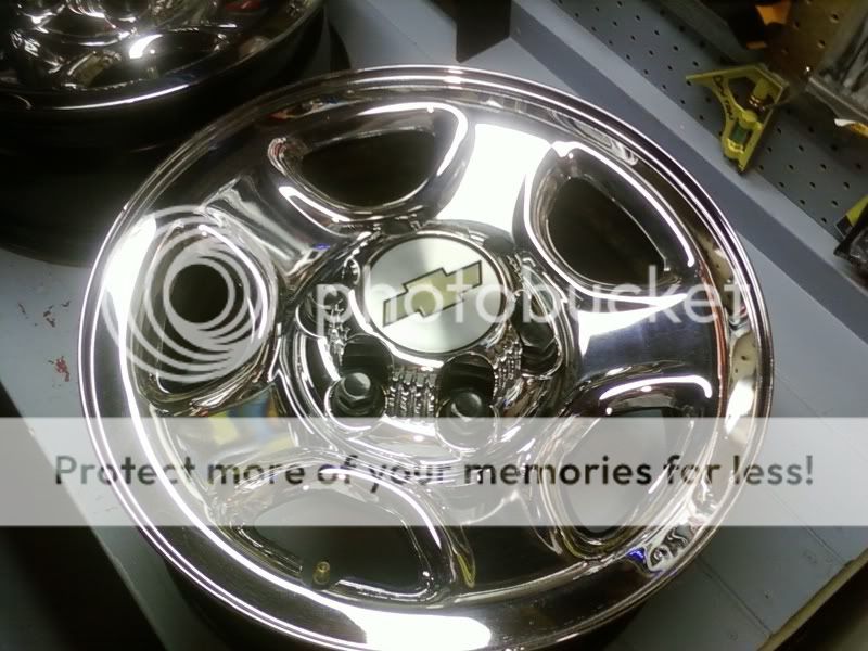 **SOLD**Chevy 6 bolt Chrome OEM Rims 16 inch $200 | Great Lakes 4x4 ...